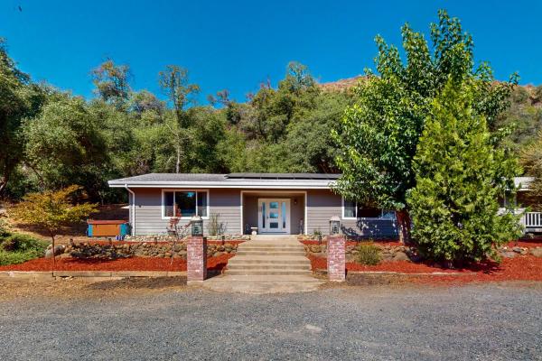 Peppermint Falls Hideaway - Sonora, CA