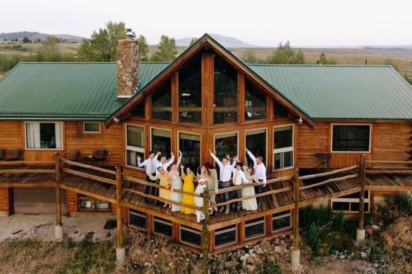Wapiti Retreat At 22 West Cabins And Recreation - Colorado