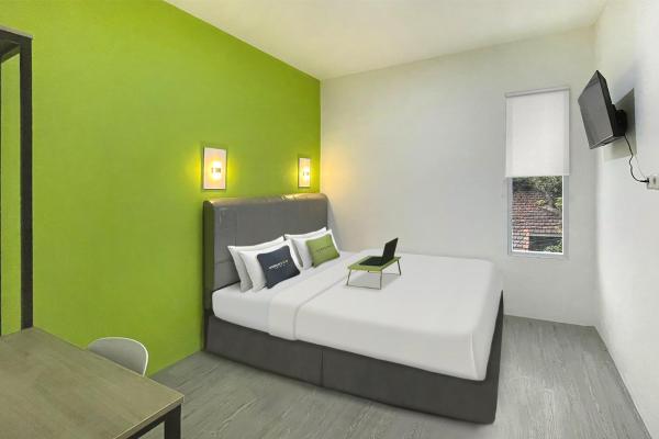 Urbanview Don Juan Pondok Gede By Reddoorz - Bekasi