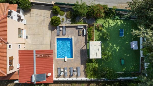 Villa Alex With Private Pool And Jacuzzi - Kréta