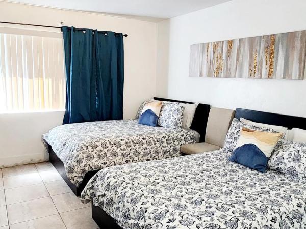 Oasis At Hollywood - Sleeps 5 - Unit 1 - Florida