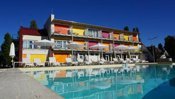 Colors Holiday Hotel - Siófok