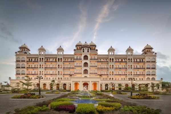 Uday Palace Navsari, A Member Of Radisson Individuals - Navsari