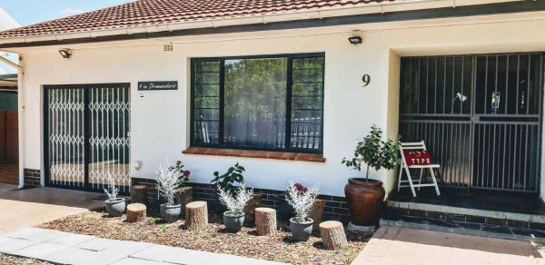 9 On Drommedaris - Stellenbosch