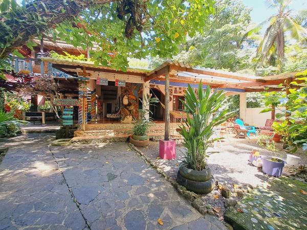 Macondo Hostel - Panama