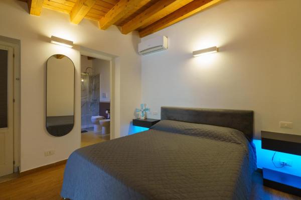 Maquedino Holiday Home & Terrace - Cozy Central Loft - Isola delle Femmine