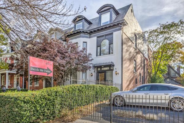 Hidden Gem | Jz Vacation Rentals - Kirkwood, MO