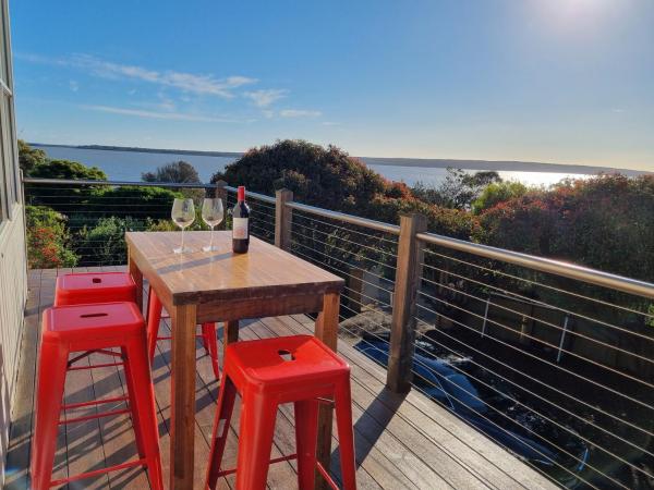 Tequila Sunset Beachfront Family Holiday Home, Bass Coast - Melbourne