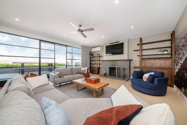Penthouse With City Views On Chapel - St. Kilda