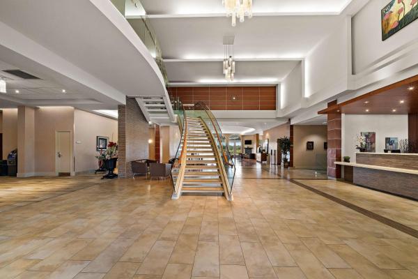 Best Western Plus Orangeville Inn & Suites - Orangeville