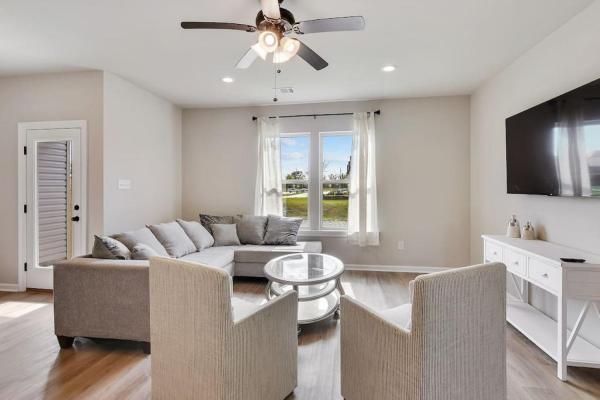 Brand-new Home Close To Lsu Campus - Baton Rouge, LA