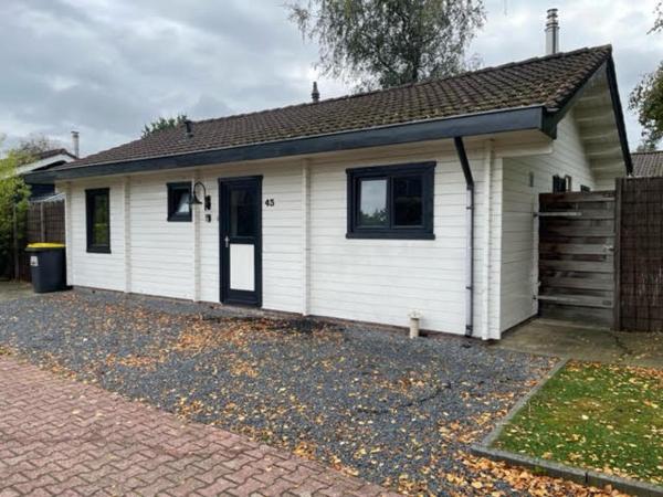 De Genten 2, Vakantiewoning Met Jacuzzi En Sauna - Ermelo, Netherlands