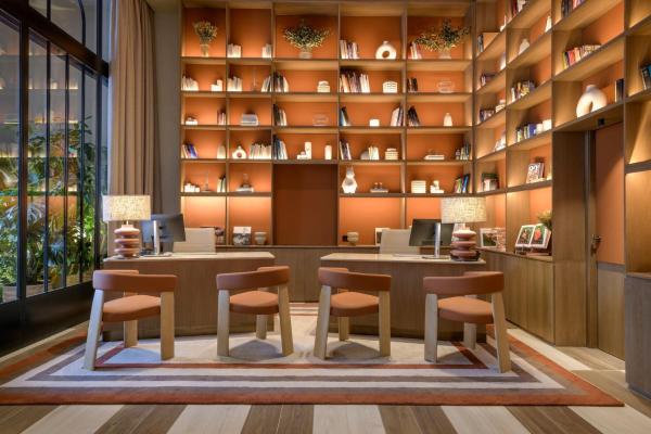 Ac Hotel Recoletos By Marriott - Madryt