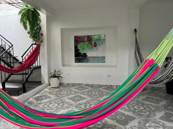 Helena Hostel - Cali