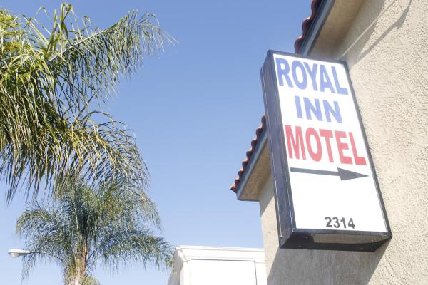 Royal Inn - Carson, CA