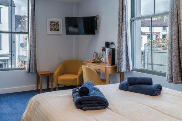 Ocean Cabins No 6 At The Square - Saundersfoot - Wales