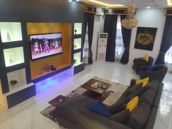 Lekki Luxury 5 Bedroom House Duplex In Lekki - Nigeria