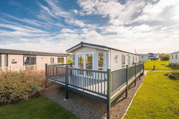 Lisa Marie-luxury Caravan-seton Sands-8 Berth - Edinburgh
