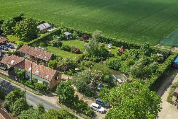 Olde Farm Holiday Cottages - Wymondham