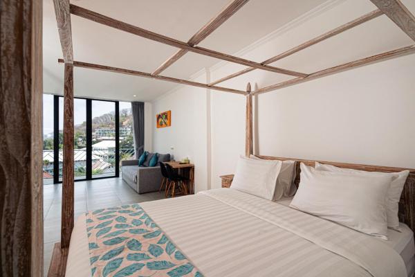 Komodo Suites Downtown Managed By Cpm Bali - Labuan Bajo