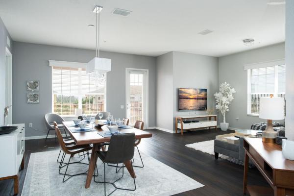 New! Spectacular Vista Cay Penthouse Vision Near All Theme Parks, And Walk To The Convention Center - Winter Garden, FL