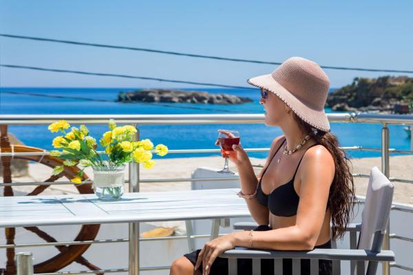 Molos Apartments - Crete