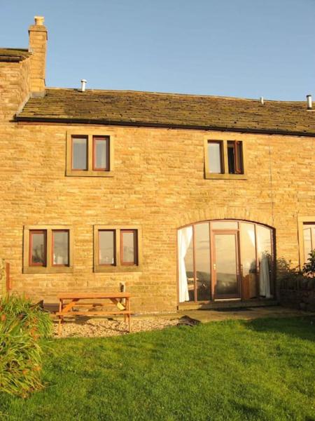 Midsummer Barn - Bury