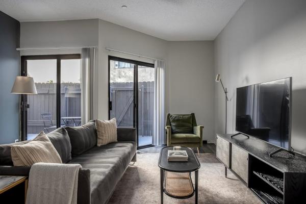 Westwood 1br Close To Ucla Lax-1141 - California