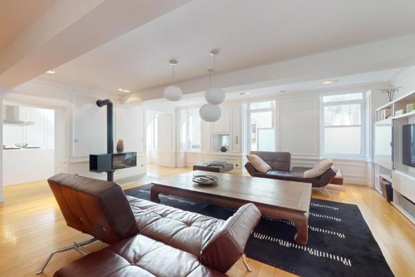 Le N 10 - Apartment Of 200 Sqm With Patio Of 35 Square Meters In Old Town - Annecy-le-Vieux