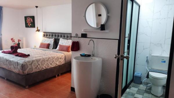 Happy Beach Jomtien Guesthouse - Jomtien