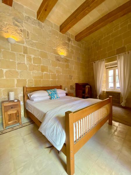 Il-belveder - Historic Home In Victoria Old Town - Malta