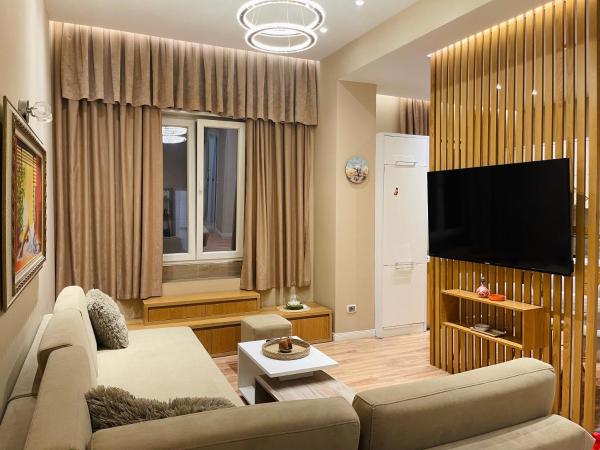 Aj Apartments - Hidden Gem In Front Of Taiwan Center - Albania