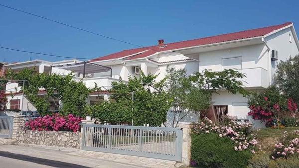Apartment Ljubac 21 - Croatie