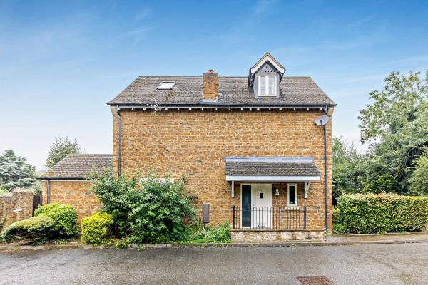 Tall Trees. Luxury North Cotswold Cottage - Banbury