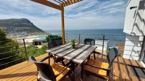 A Relaxing Getaway With Ocean Views - Le Cap