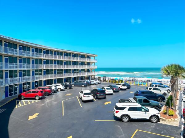 Outrigger Beach Club Resort - Daytona Beach, FL