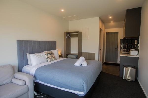 Skyrim Lodge - Lake Tekapo