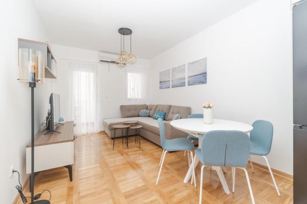 New Renovated Mediterranean Cozy Fully Equipped 1br Apartment In Budva, Free Parking - Budva