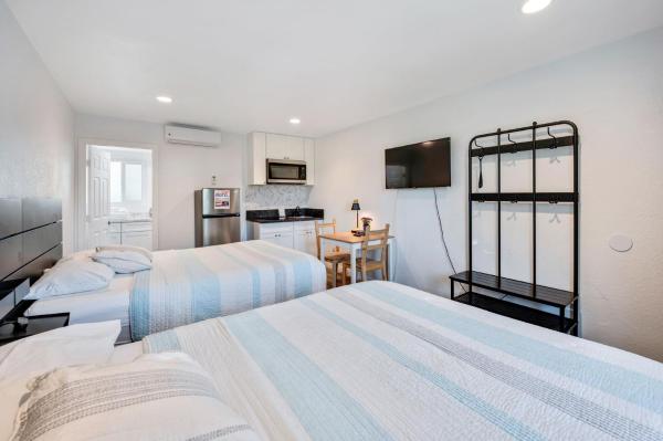 Unik Motel - Redondo Beach, CA