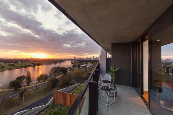 Lakeside Five Star Luxury With Uninterrupted Views - セント・キルダ
