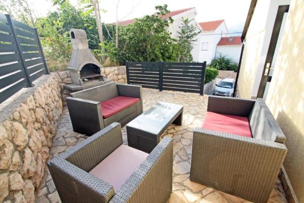 Seaside Holiday House Vinjerac, Zadar - 21841 - Vinjerac