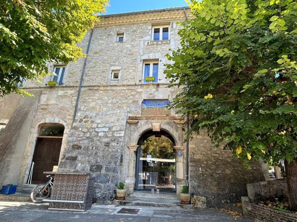 Auberge Du Désert - Bourdeaux