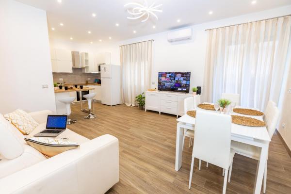 Noh Collection 2bdr Apartment- Vatican Area - Rome