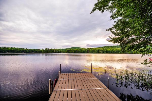 Cedarhaus: Your Lakeside Retreat By Hills Pond - Alton, NH