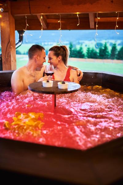 Osada Orlica Klimatyczne Domki Z Widokiem Na Góry I Termalnym Spa Sauna Jacuzzi 4 Km Od Zieleniec Ski Arena - Poland