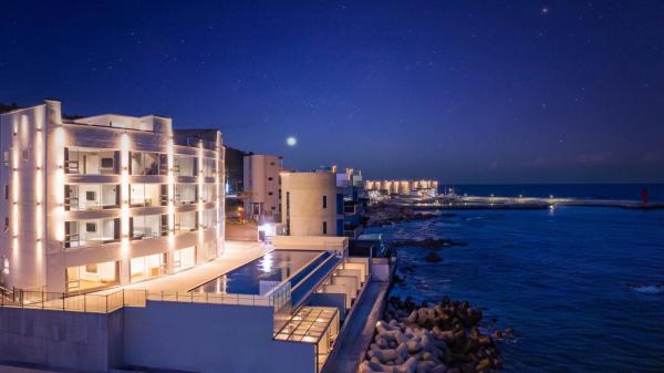 Sharp & Flat Hotel - Gyeongju-si