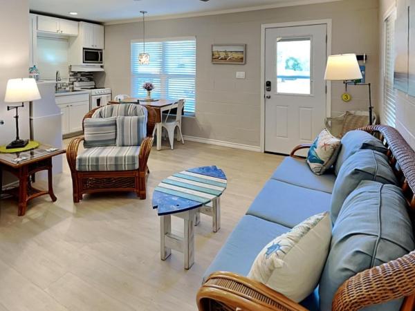 Harbor Lights Cottages #3 - Goose Island State Park, Rockport