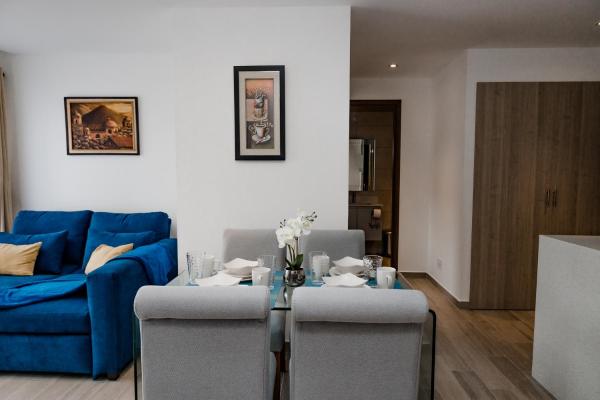 Apartamento De Lujo En Zona 10 - Guatemala