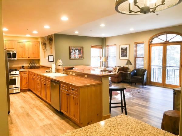 Bear Creek Lodge 301a By Alpine Lodging Telluride - Mountain Village, CO