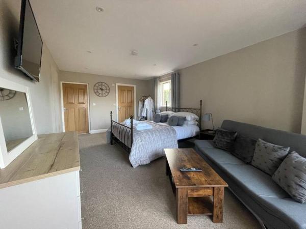 Eden’s Annexe - Haweswater Reservoir